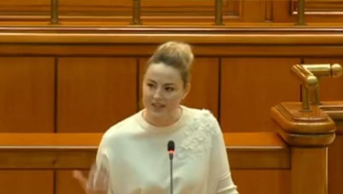 roman24 | Deputat PNL Mara Calista: A fost promulgată legea care ...