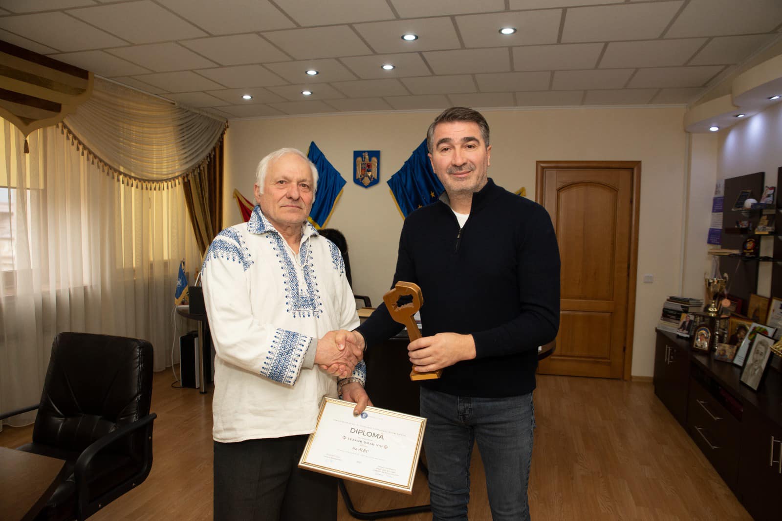 roman24 | Ionel Arsene: Meșterul popular Ion Albu, o adevărată avuție ...