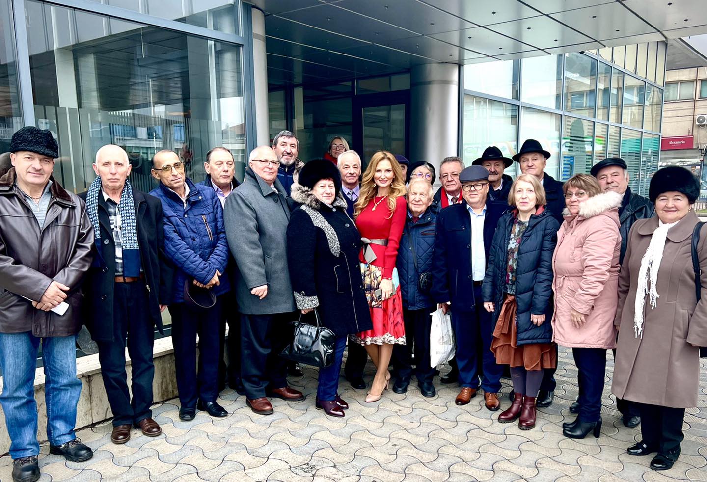 roman24 | Deputat Oana Bulai: Seniorii noștri sunt sufletul ...