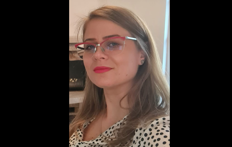 roman24 | O tânără asistentă medicală, Alexandra, de la Spitalul ...