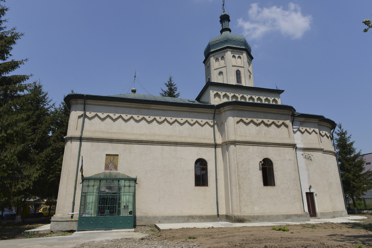 roman24 | Incendiu la biserica Sfântul Nicolae Roman