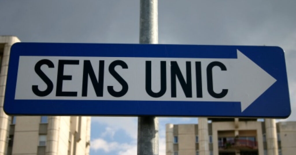 roman24 | Sens UNIC introdus pe o stradă din Roman, în perioada Bâlciului