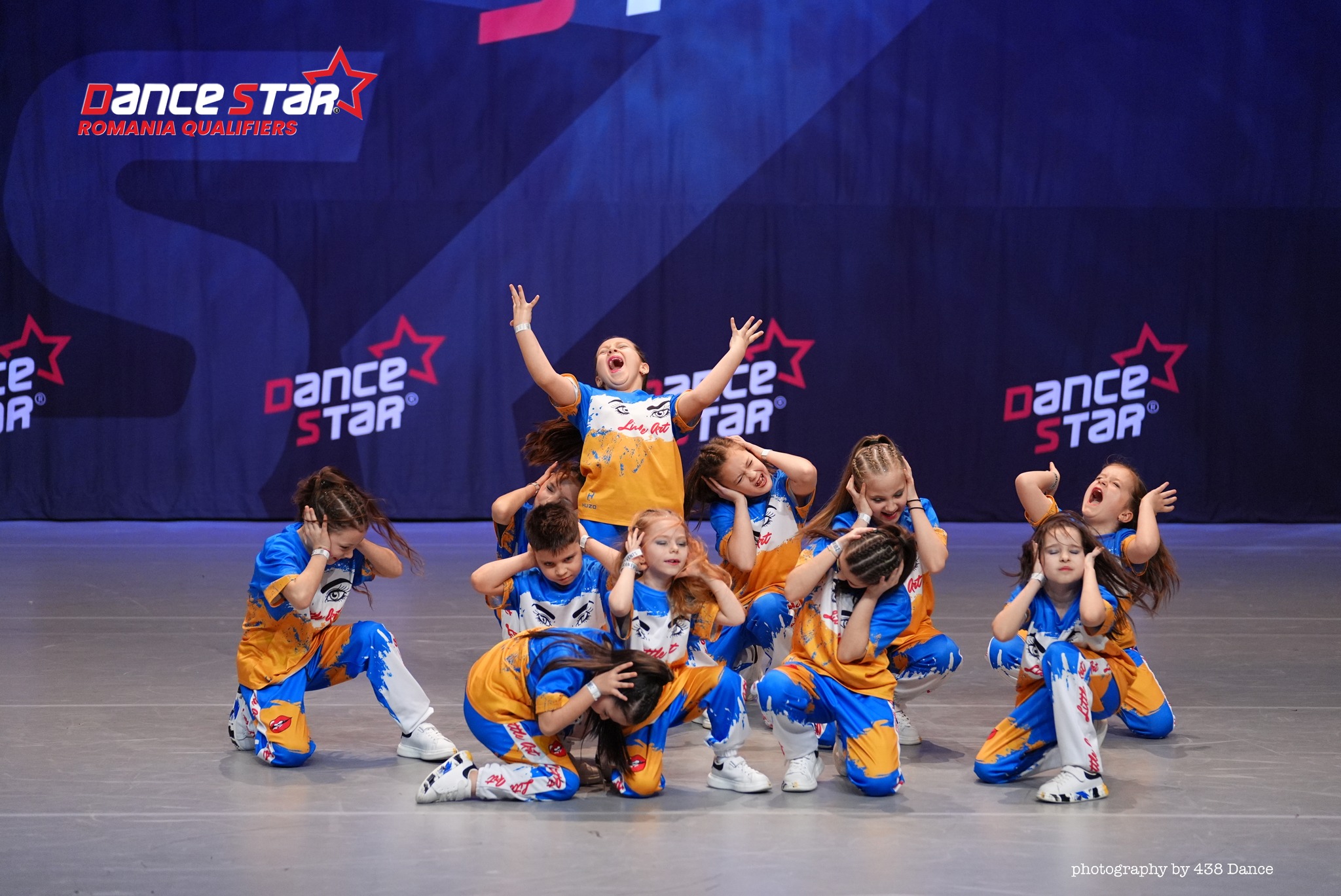 roman24 | Dance Art Valian strălucește la Dance Star Romania ...
