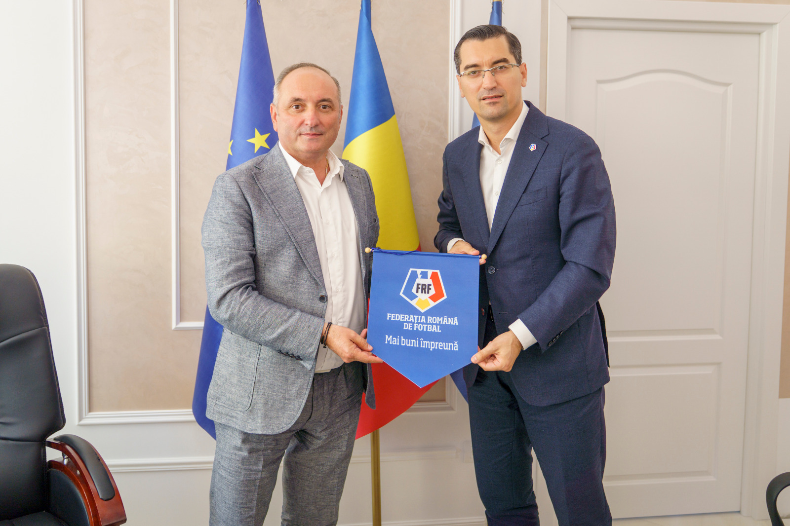 roman24 | Astăzi, la sediul Consiliului Județean Neamț, președintele ...